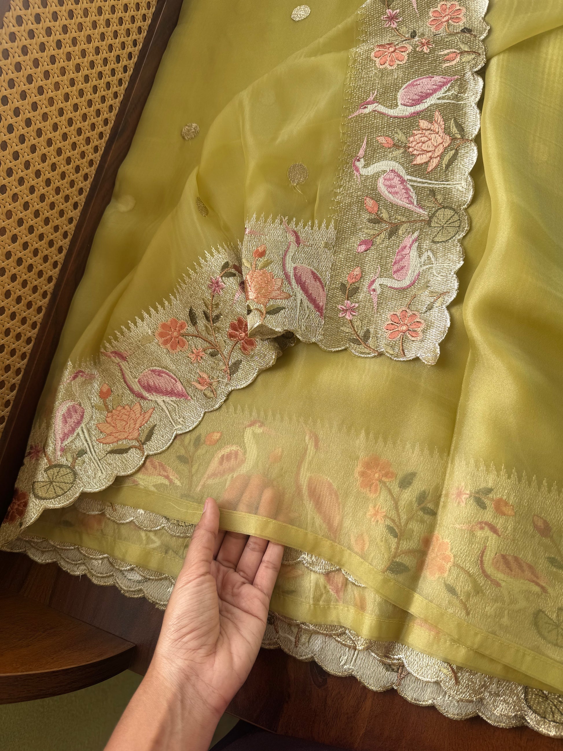 Premium Georgette Saree - Lime Green – Kannamma Designs