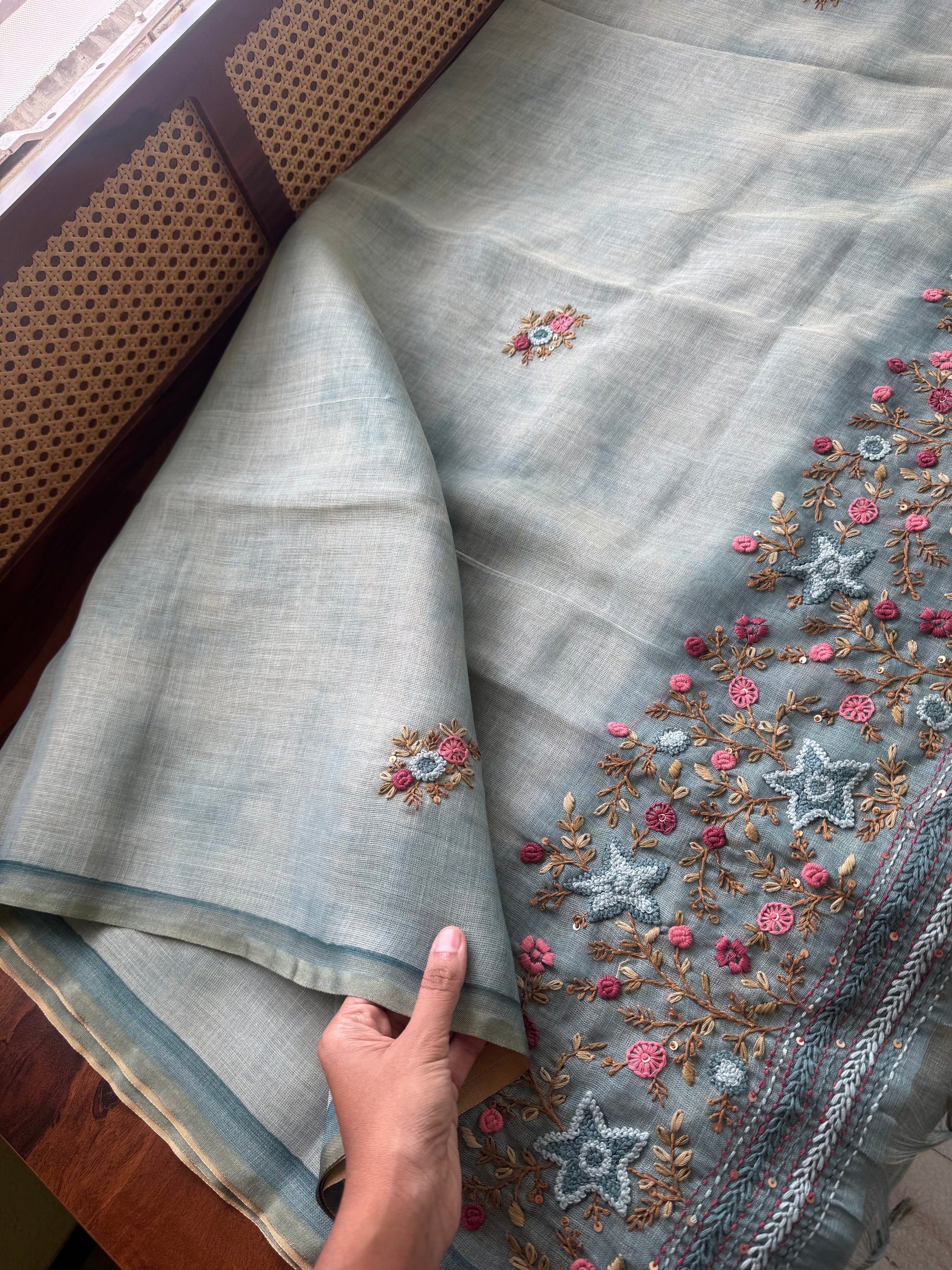 Premium Tissue Linen Sarees with heavy blouse - Blue – Kannamma Designs